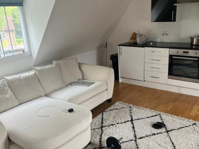 London Road, Isleworth TW7, 1 bed flat to rent, £1,500 pcm | PrimeLocation