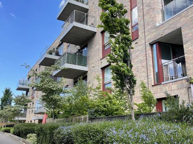 London Road, Isleworth TW7 1 bed flat to rent £1,600 pcm £369 pw