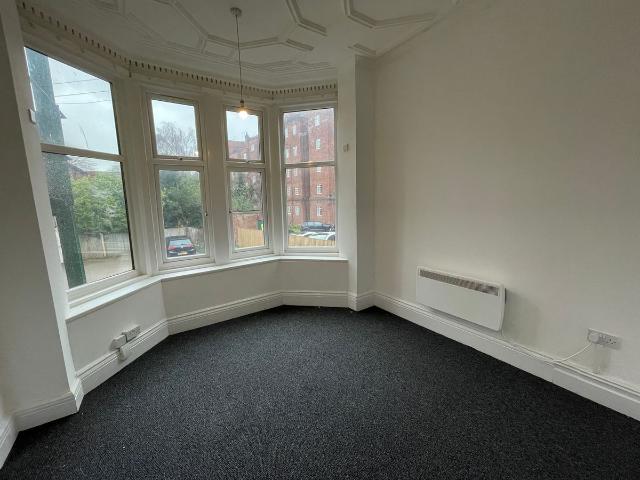 London Road, Leicester LE2, 1 bed flat to rent, £725 pcm | PrimeLocation