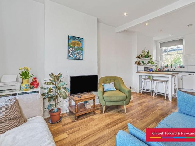 London Road, London, SE23 3 bed property to rent £2,700 pcm £623 pw