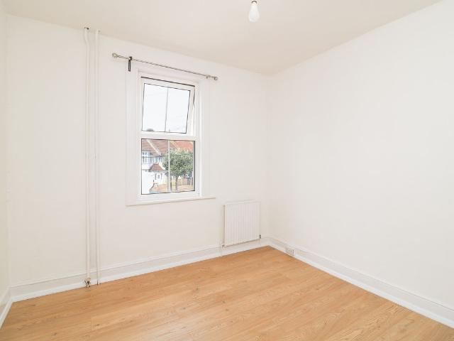 London Road, London SW16, 2 bed flat to rent, £1,925 pcm | PrimeLocation