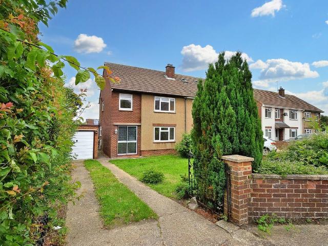 London Road, Loughton MK5, 3 bed semi detached house to rent, £1,600 pcm | PrimeLocation