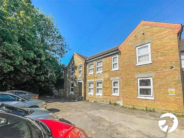 London Road, Maidstone, Kent ME16, Studio to rent, £800 pcm | PrimeLocation