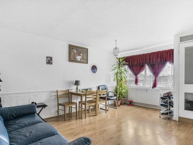 London Road, Mitcham, 2 Bedroom Apartment