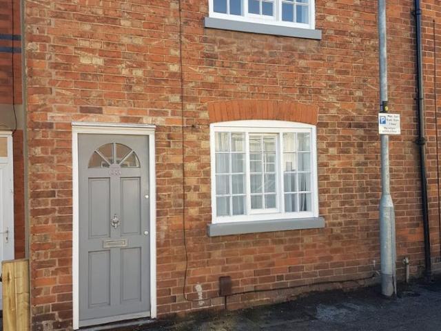 London Road, Oadby LE2, 1 bed cottage to rent, £770 pcm | PrimeLocation