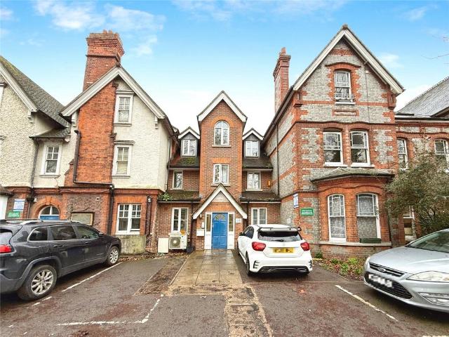 London Road, Reading, Berkshire, RG1 1 bed flat to rent £1,050 pcm £242 pw