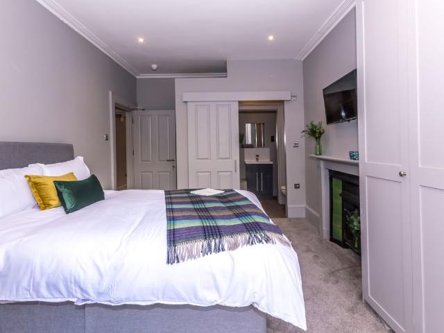 London Road, Reading RG1, Room to rent, £900 pcm | PrimeLocation