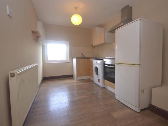 London Road, Reading RG1, Studio to rent, £875 pcm | PrimeLocation