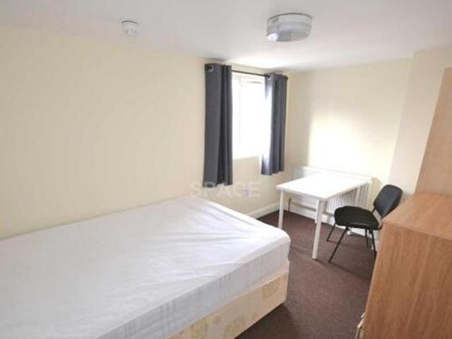 London Road, Reading, 1 Bedroom House