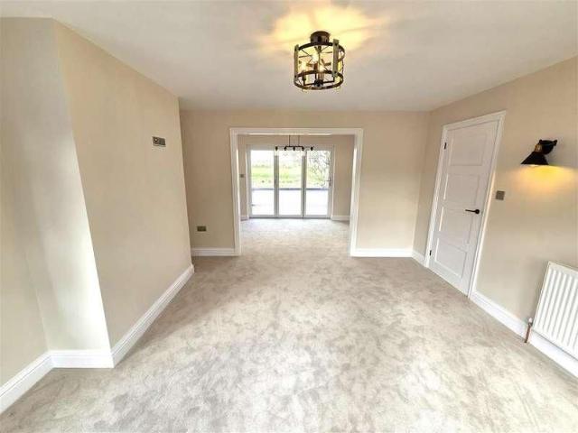 London Road, Retford, DN22