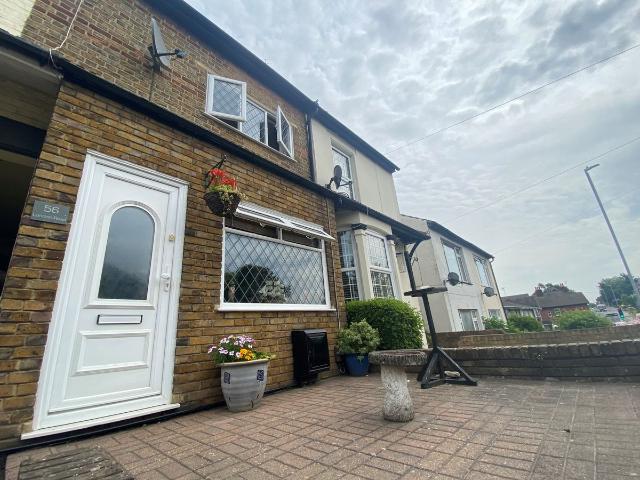 London Road, Sittingbourne ME10, 2 bed property to rent, £1,350 pcm | PrimeLocation