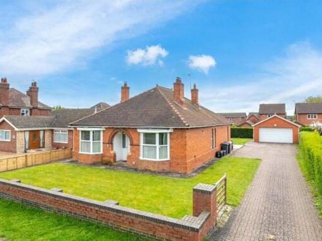 London Road, Sleaford, 3 Bedroom Bungalow