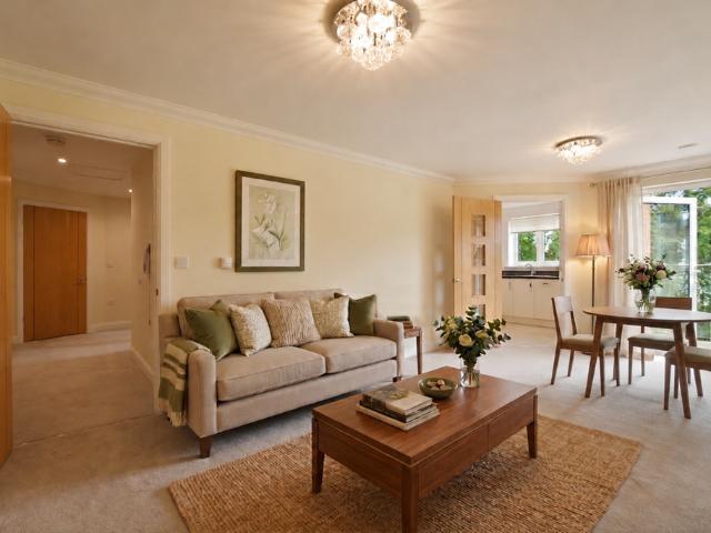 London Road, St Albans AL1 2 bed retirement property to rent £5,000 pcm £1,154 pw