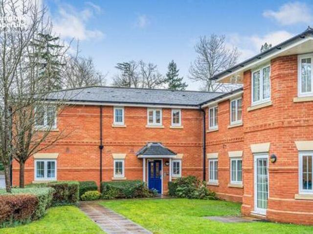 London Road, Sunningdale, 2 Bedroom Apartment