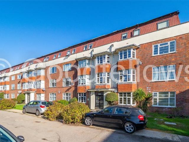 London Road, Sutton SM3 2 bed apartment to rent £1,650 pcm £381 pw