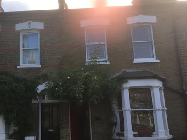 London, Wandsworth, ENGLAND, GB | Room for rent #157570060 | Rentberry