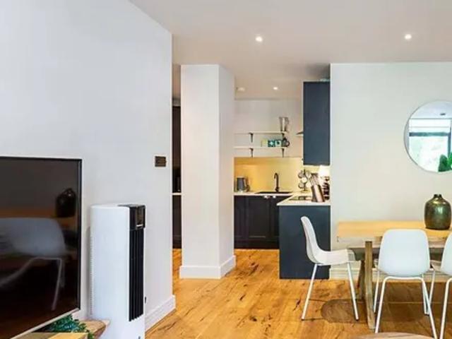 London, WC1R 4QG, United Kingdom | 2 bed apartment for rent #97341819 | Rentberry