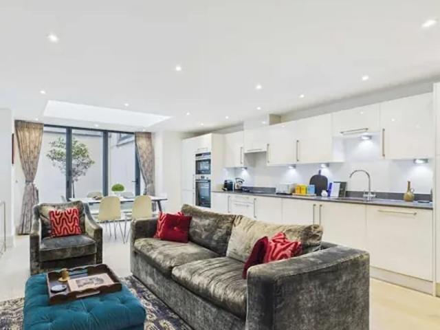London, WC2A 3JX, United Kingdom | 1 bed duplex for rent #164419590 | Rentberry
