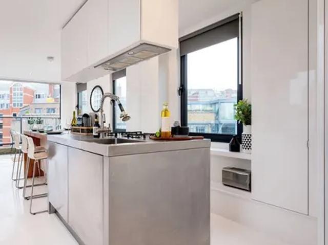 London, WC2B 5ST, United Kingdom | 3 bed apartment for rent #133198097 | Rentberry