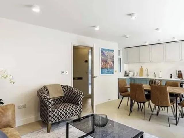 London, WC2H 9RG, United Kingdom | 3 bed apartment for rent #167377712 | Rentberry