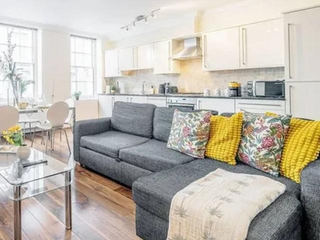 London, WC2N 6AS, United Kingdom | 2 bed apartment for rent #135859570 | Rentberry