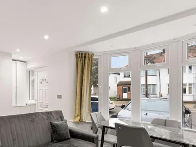 London, UB6 8AJ, United Kingdom | 1 bed apartment for rent #164416599 | Rentberry