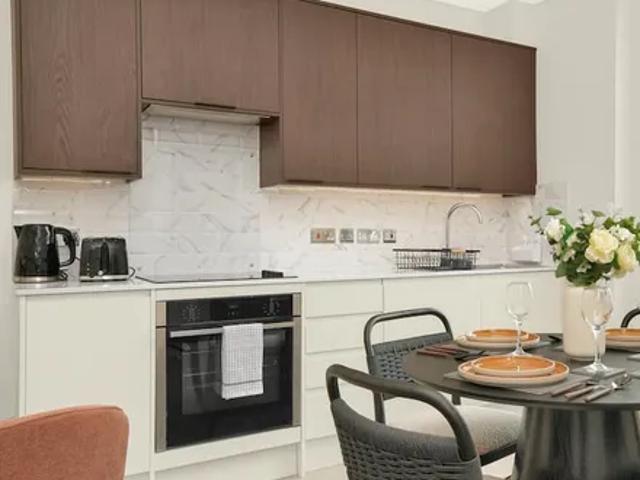 London, W14 9BQ, United Kingdom | 3 bed apartment for rent #167306385 | Rentberry