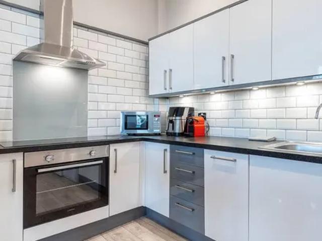 London, W14 9DP, United Kingdom | 2 bed apartment for rent #147405481 | Rentberry
