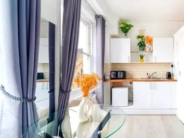 London, W14 9HQ, United Kingdom | 1 bed apartment for rent #165858943 | Rentberry