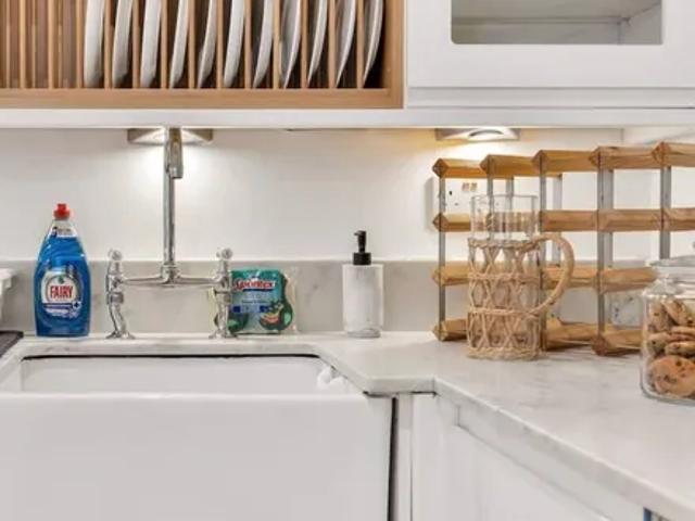 London, W14 9LD, United Kingdom | 3 bed apartment for rent #134691488 | Rentberry