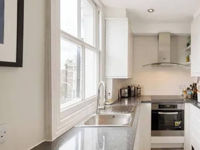 London, W11 2PX, United Kingdom | 2 bed apartment for rent #165102747 | Rentberry