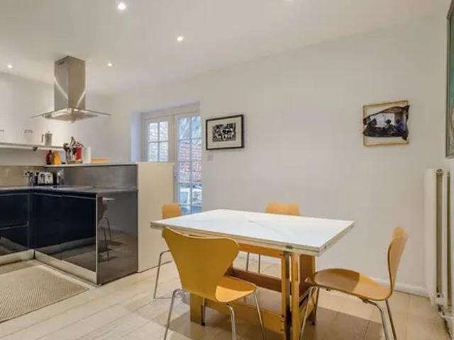 London, W11 3EB, United Kingdom | 3 bed apartment for rent #149470615 | Rentberry