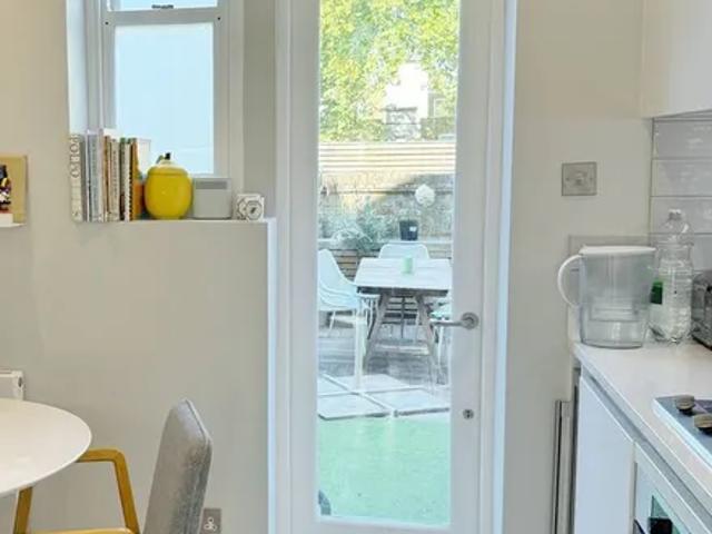 London, W11 4AP, United Kingdom | 2 bed apartment for rent #96040849 | Rentberry