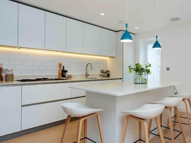 London, W11 4NS, United Kingdom | 3 bed house for rent #121294313 | Rentberry