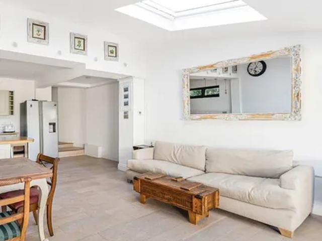 London, W12 0NT, United Kingdom | 2 bed apartment for rent #164417513 | Rentberry