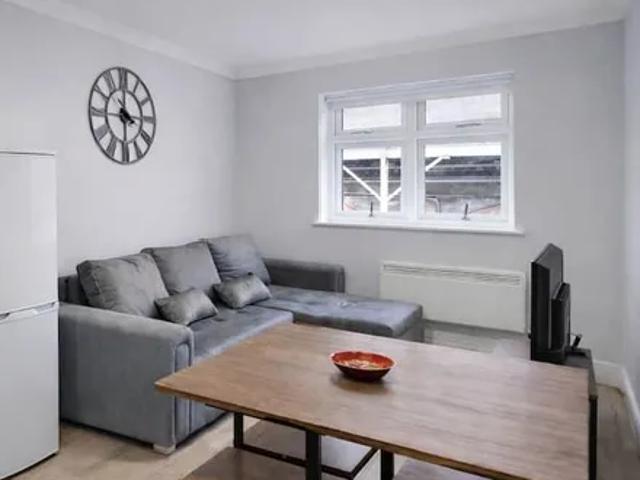 London, W12 7JN, United Kingdom | 1 bed apartment for rent #147328520 | Rentberry
