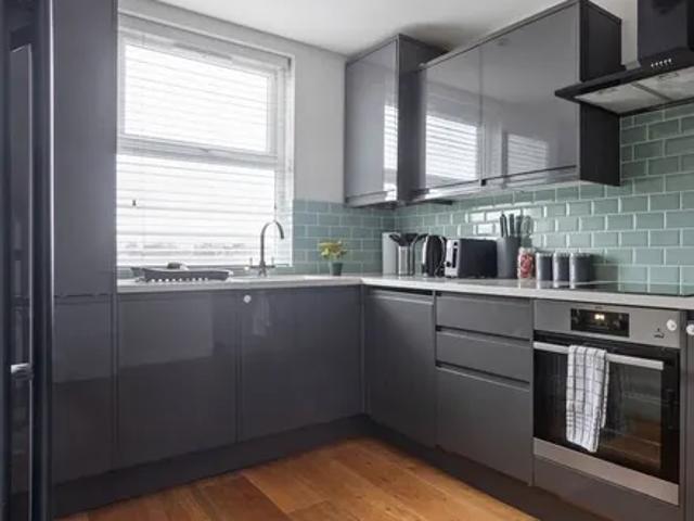 London, W12 8NL, United Kingdom | 2 bed apartment for rent #164251818 | Rentberry