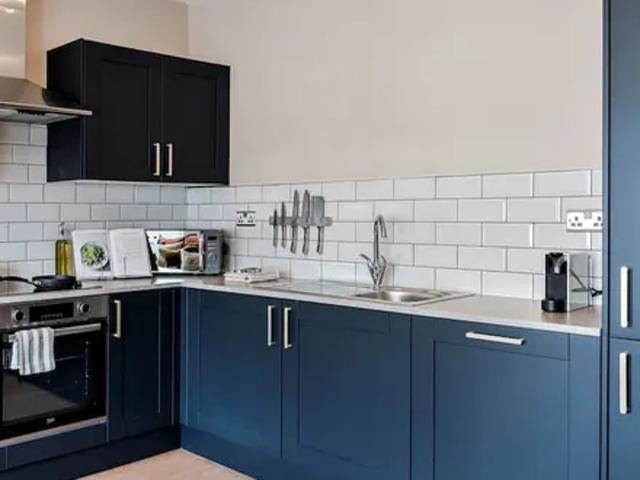 London, W12 9BL, United Kingdom | 2 bed apartment for rent #115296050 | Rentberry