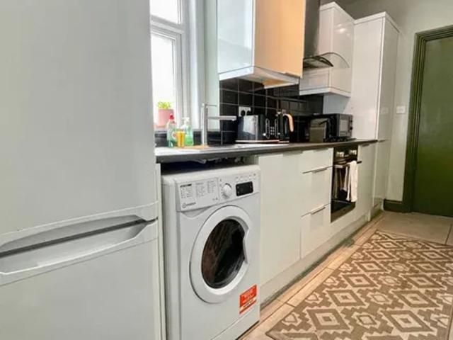 London, W12 9BL, United Kingdom | 2 bed house for rent #96596591 | Rentberry