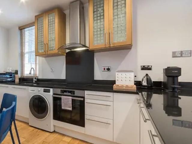 London, W1T 5NG, United Kingdom | 2 bed duplex for rent #97261548 | Rentberry