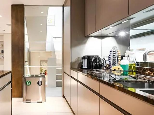 London, W1U 6AH, United Kingdom | Studio house for rent #154381389 | Rentberry