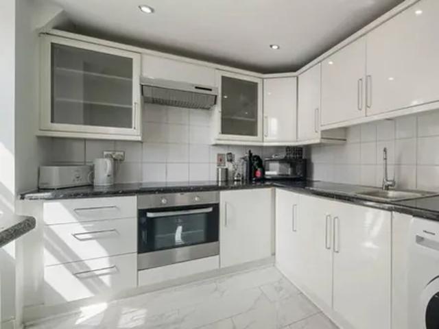 London, W1C 2JX, United Kingdom | 1 bed duplex for rent #123180174 | Rentberry