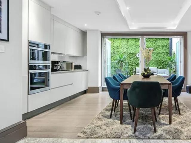 London, W1D 3QD, United Kingdom | 3 bed apartment for rent #152251288 | Rentberry