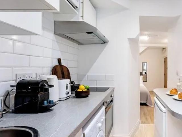 London, W1D 4RF, United Kingdom | 1 bed apartment for rent #165089165 | Rentberry
