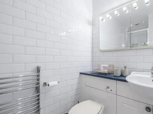 London, W1D 7BB, United Kingdom | 2 bed apartment for rent #167058530 | Rentberry