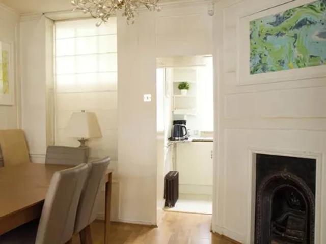 London, W1F 0BW, United Kingdom | 3 bed apartment for rent #165094799 | Rentberry