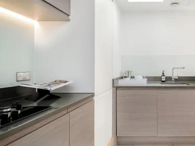 London, W1G 0PL, United Kingdom | 3 bed townhouse for rent #131363003 | Rentberry