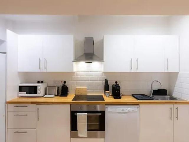 London, W1S 1PF, United Kingdom | 3 bed apartment for rent #147245889 | Rentberry