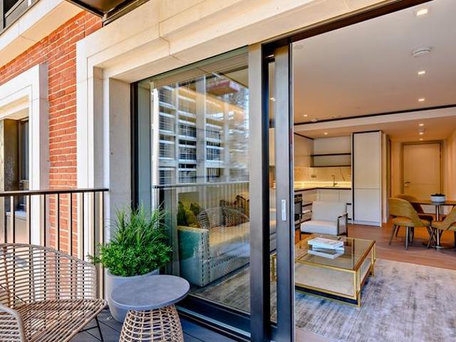 London W2 3 bed flat to rent £8,233 pcm £1,900 pw