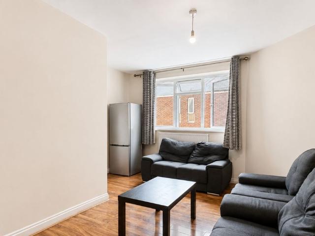 London W2, 1 bed flat to rent, £1,700 pcm | PrimeLocation